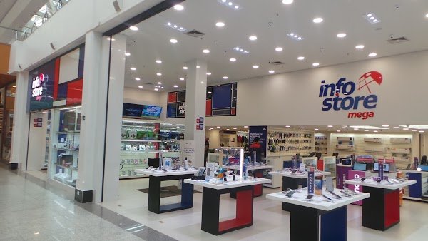 Grupo Info Store distribui brinquedos em seis instituições de Manaus ...